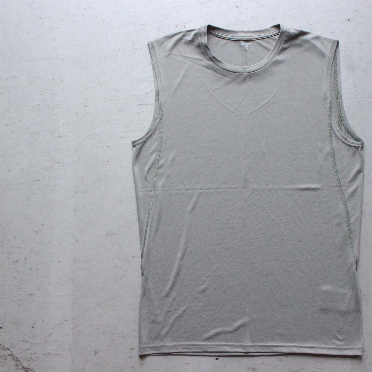 HOUDINI Dynamic Tank 01 – moderate